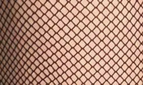Oroblu Bas Tricot Fishnet Stay-up Stockings - Black