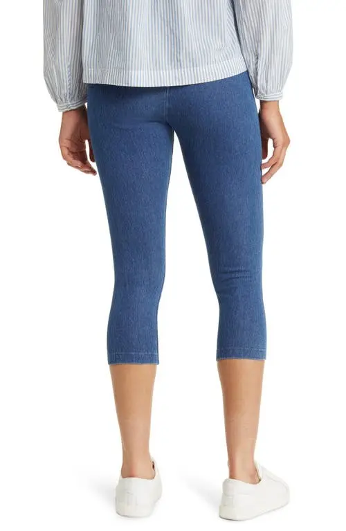 Lyssé Ntials Denim Capri Leggings - Midwash