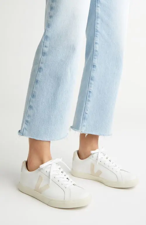 VEJA Esplar Low Top Sneaker - Extra White Sable