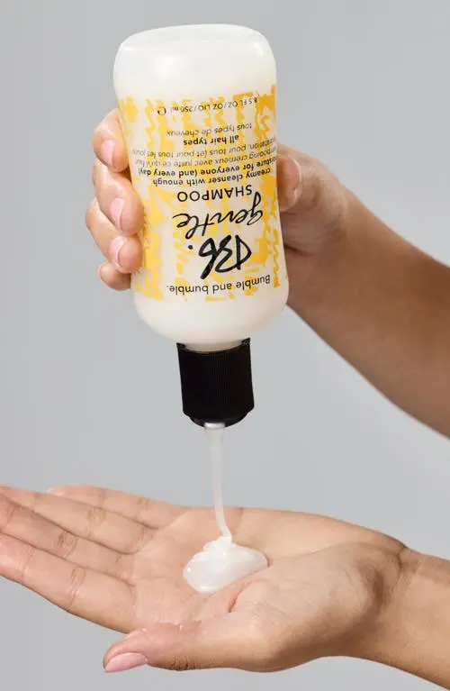 BUMBLE AND BUMBLE Gentle Moisturizing Shampoo - No Color