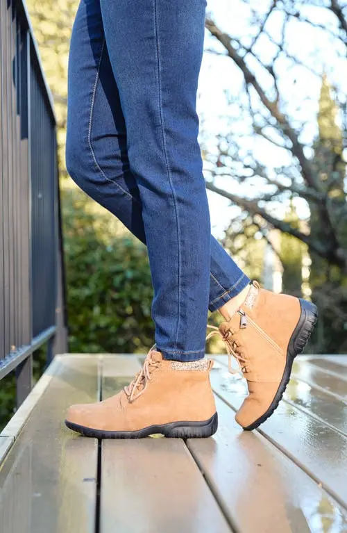 PROPET Delaney Water Resistant Bootie - Doe