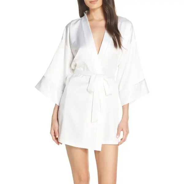 IN BLOOM BY JONQUIL The Bride Satin Wrap - Off-white
