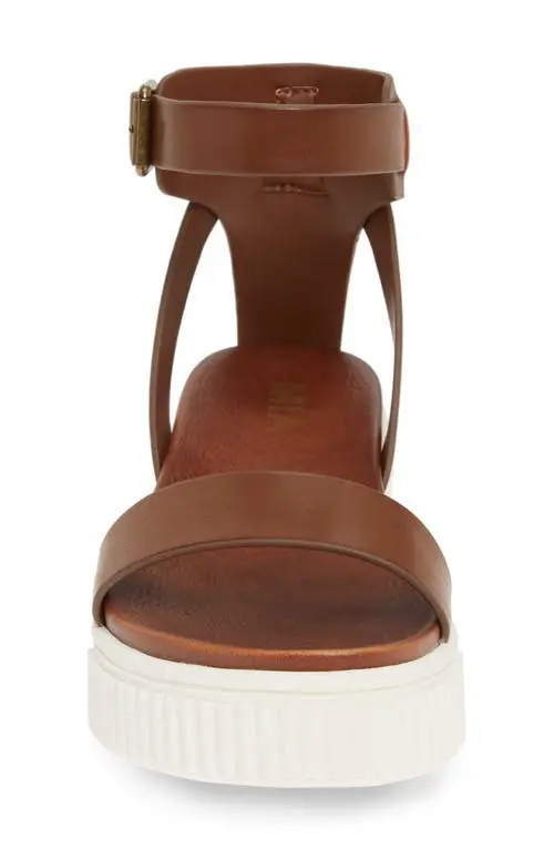 Mia Lunna Platform Sandal
