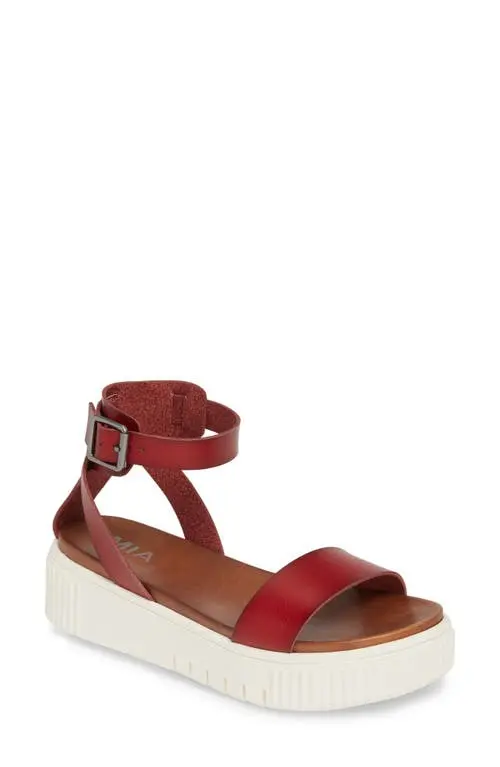 Mia Lunna Platform Sandal - Red