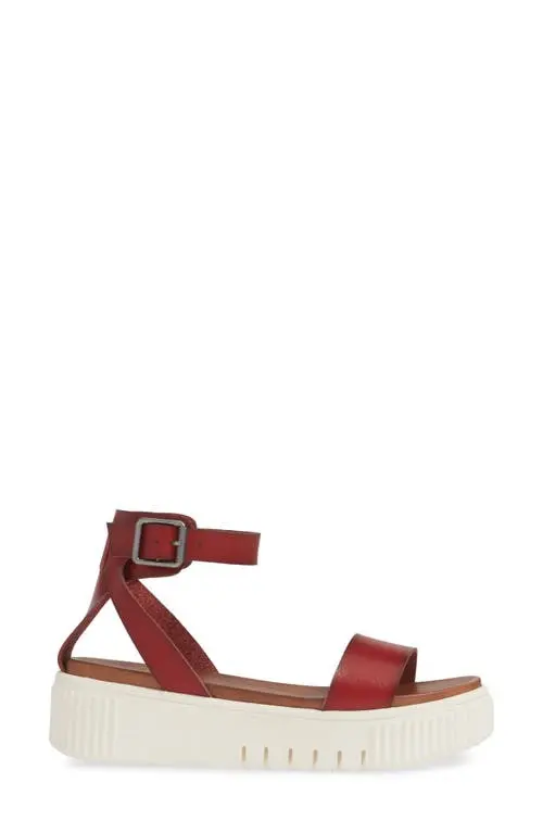 Mia Lunna Platform Sandal