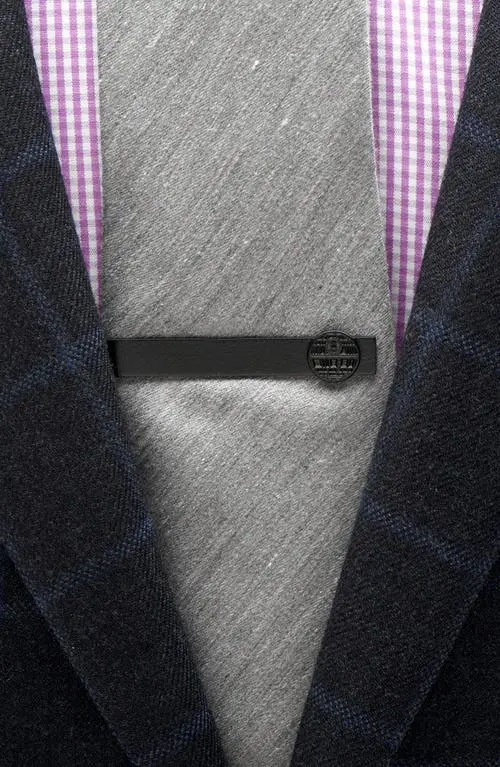 CUFFLINKS, INC. Cufflinks