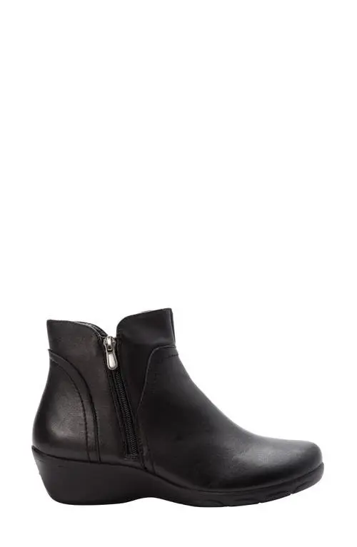 PROPET Waverly Wedge Bootie - Black