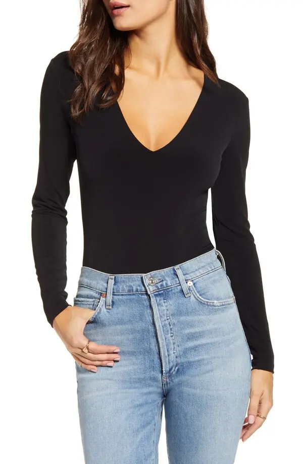Leith Deep V-neck Long Sleeve Bodysuit