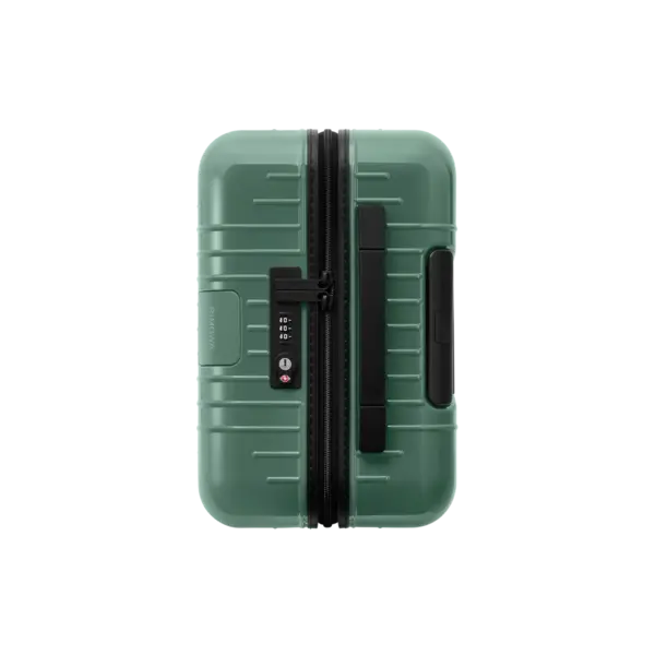 RIMOWA Essential Lite Cabin Suitcase - Gloss Jade Green