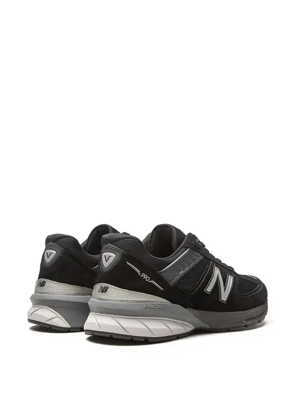 NEW BALANCE 990 Sneakers - Black