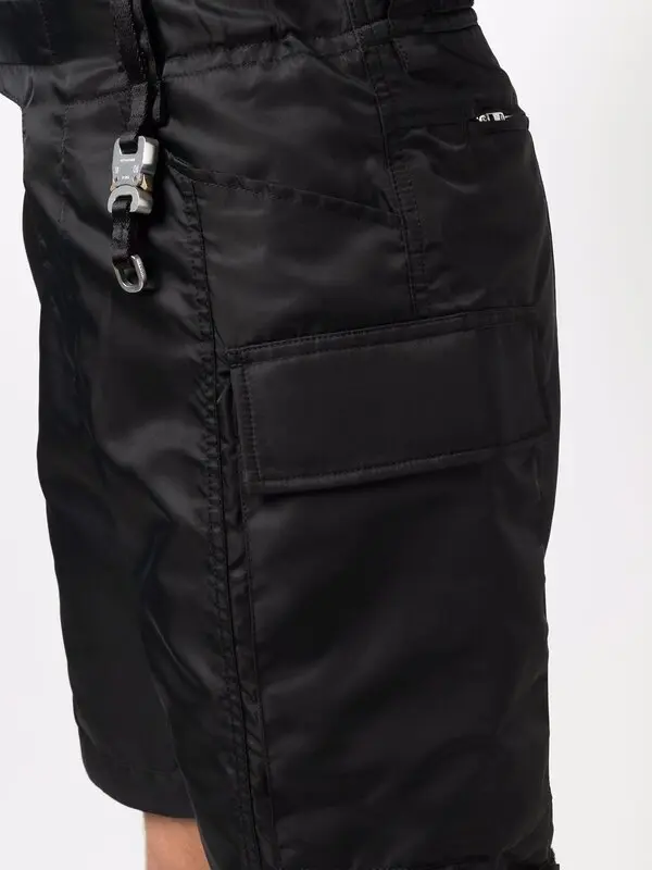 1017 Alyx 9sm Clip-Logo Cargo Shorts In Black - 39% Off | Editorialist