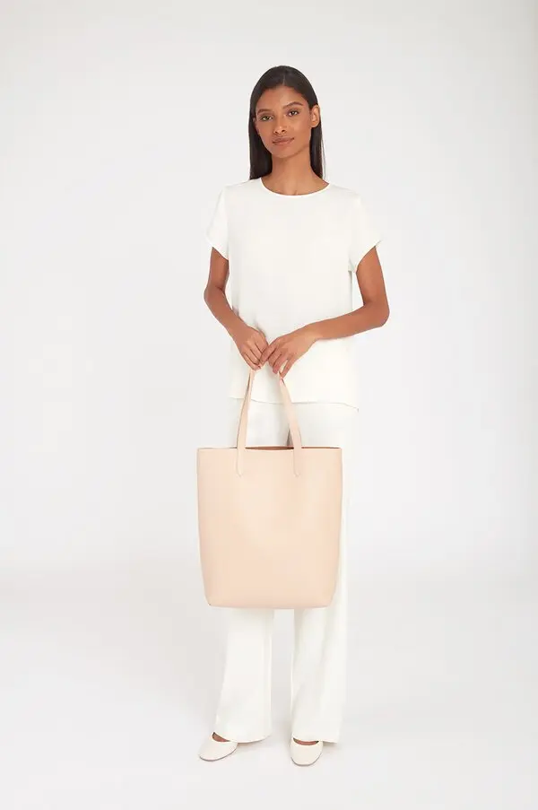 Cuyana Tall Structured Leather Tote Bag