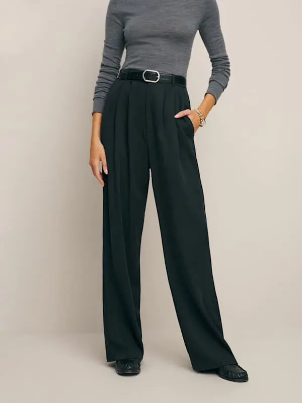 REFORMATION Mason Short Pant - Black
