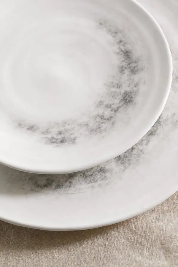 Brunello Cucinelli Set Of Two Glazed Ceramic Plates - Gray