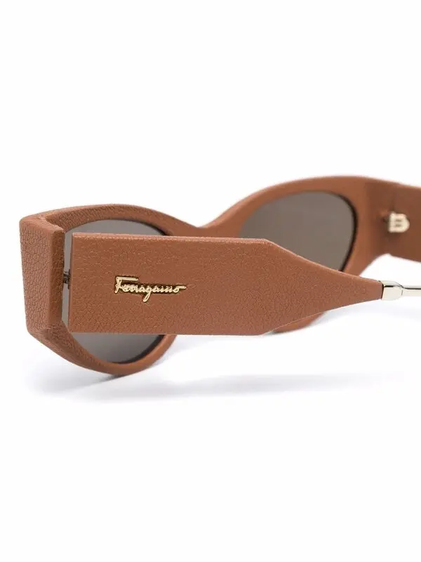 FERRAGAMO Cat-eye Frame Sunglasses