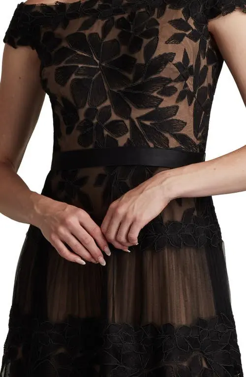 stetson lace dress Enchanted Lace Dress (Women) (FINAL SALE) main image 1