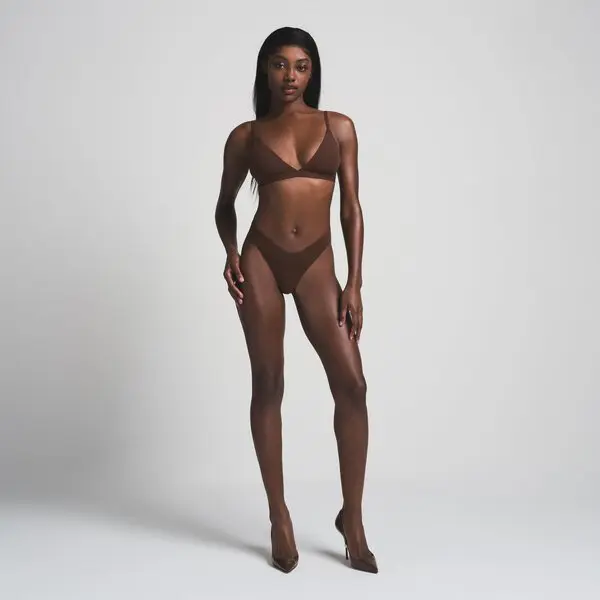 SKIMS Triangle Bralette | Medium Neutral | | Fits Everybody - Cocoa