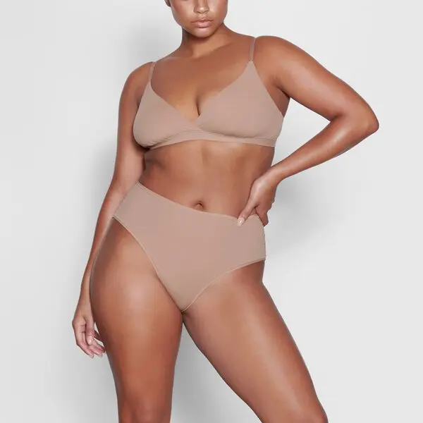 SKIMS Full Brief | Red | | Fits Everybody - Sienna