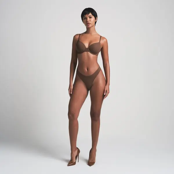 SKIMS Dipped Front Thong | Medium Neutral | | Fits Everybody - Jasper