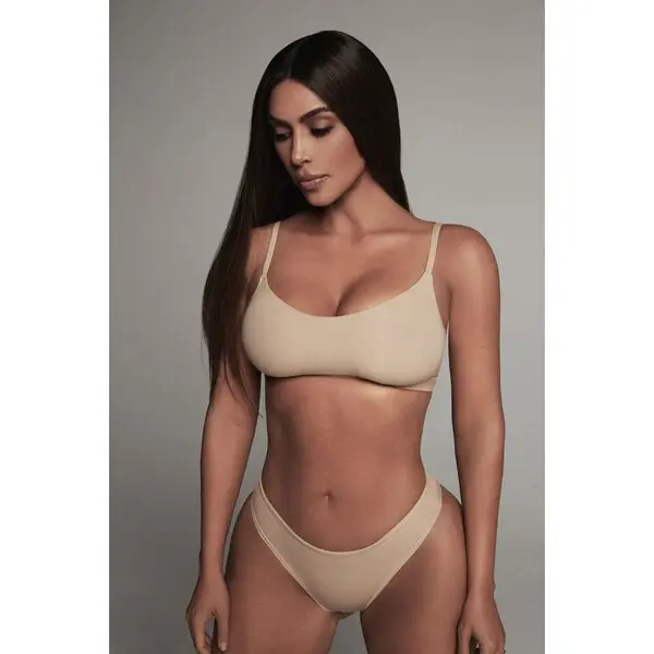SKIMS Dipped Front Thong | Medium Neutral | | Fits Everybody - Mica