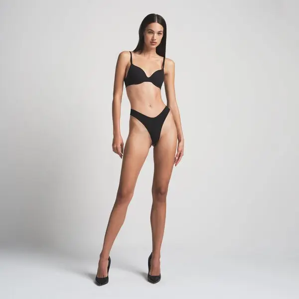 SKIMS Fits Everybody Dipped Front Thong - Onyx