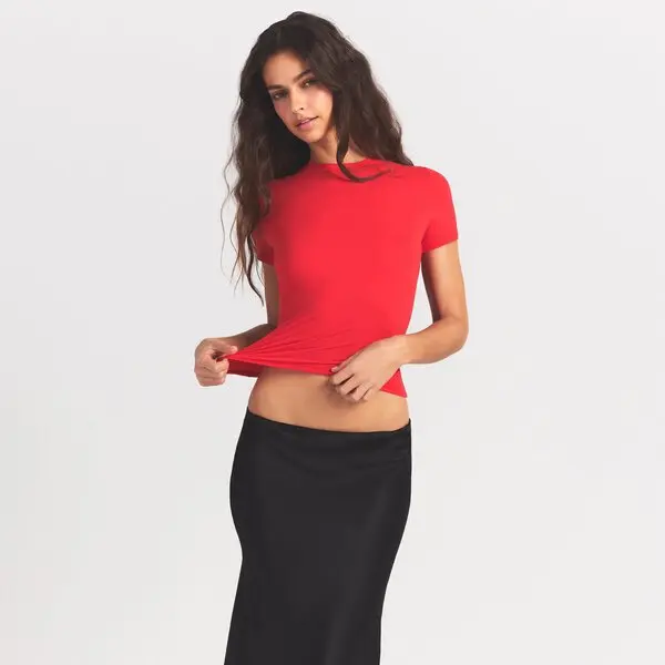 SKIMS Fits Everybody T-shirt - Cherry