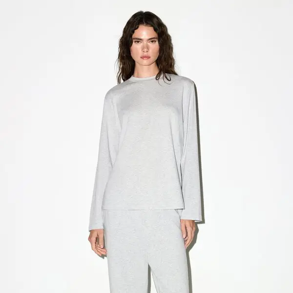 SKIMS Boyfriend Long Sleeve T-shirt - Light Heather Grey