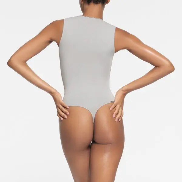 SKIMS Essential Crew Neck Sleeveless Bodysuit