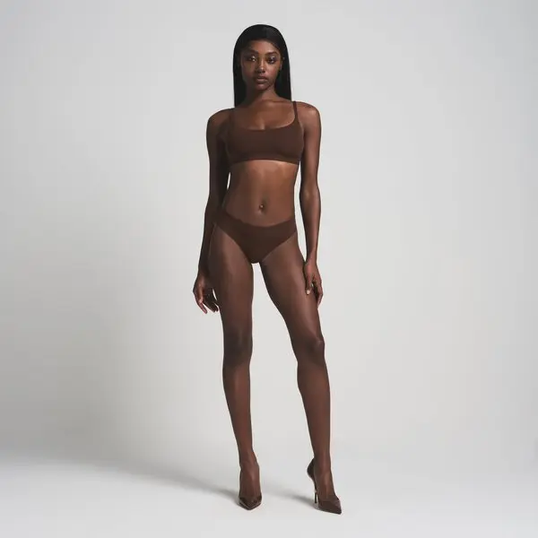 SKIMS Scoop Bralette | Medium Neutral | Small | Fits Everybody - Cocoa