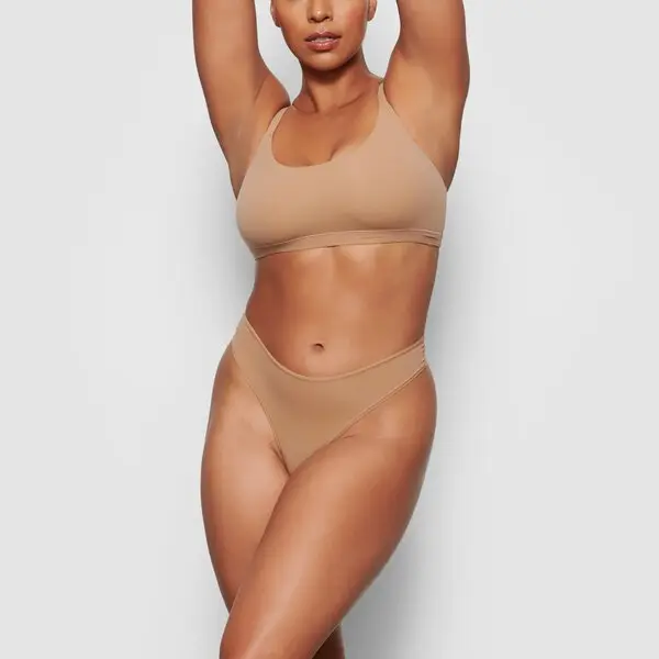 SKIMS Scoop Bralette | Medium Neutral | Small | Fits Everybody - Sienna