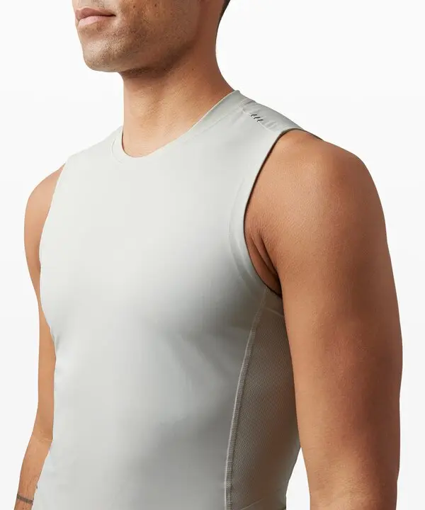 Lululemon Vital Drive Training Sleeveless