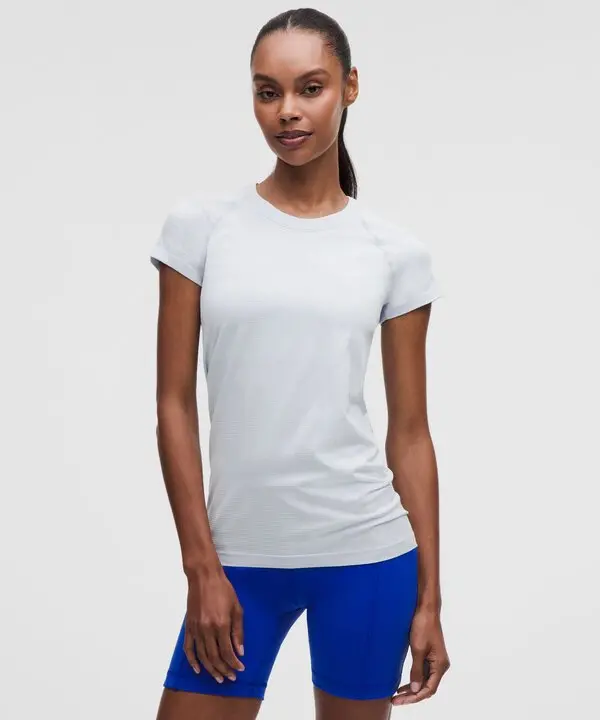 Lululemon Swiftly Tech Short-sleeve Shirt 2.0 - Starch Blue/white