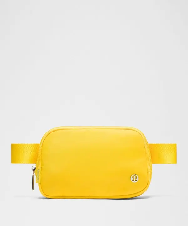Lululemon Everywhere Belt Bag 1l - Lemon Lush/silver