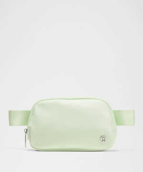 Lululemon Everywhere Belt Bag 1l - Matcha Magic/silver