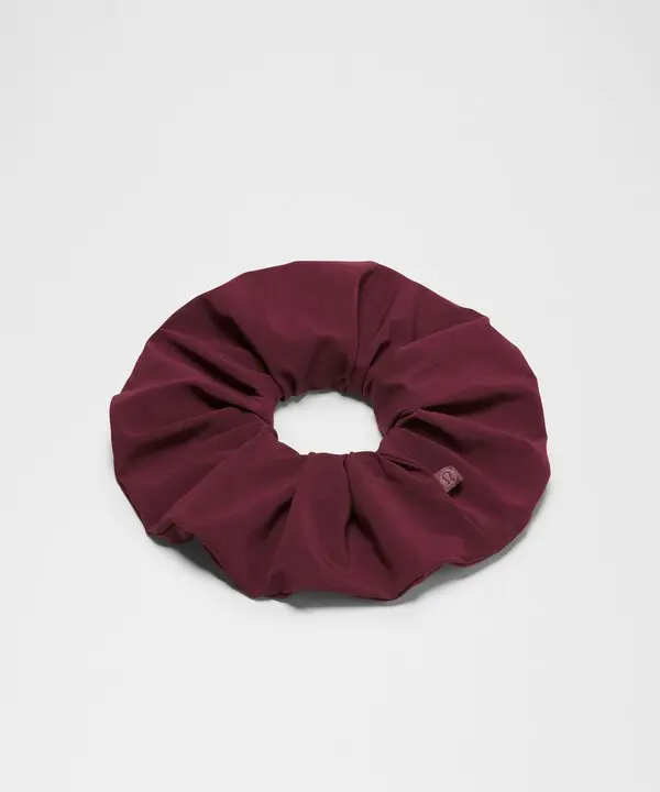 Lululemon Uplifting Oversized Scrunchie - Burgundy Bay