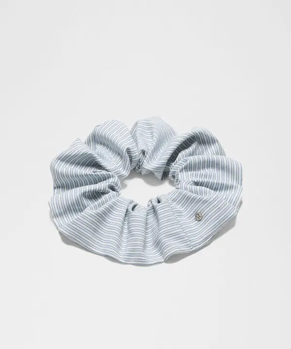 Lululemon Oversized Scrunchie - Inline Stripe Coconut Ivory Heathered Prep Blue
