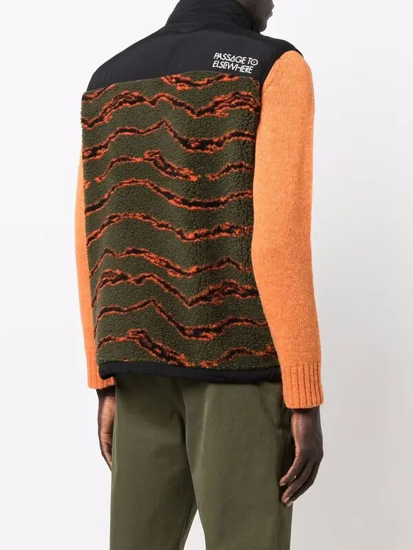 COUNTY OF MILAN Marcelo Burlon Camouflage-print Pile Zipped Gilet
