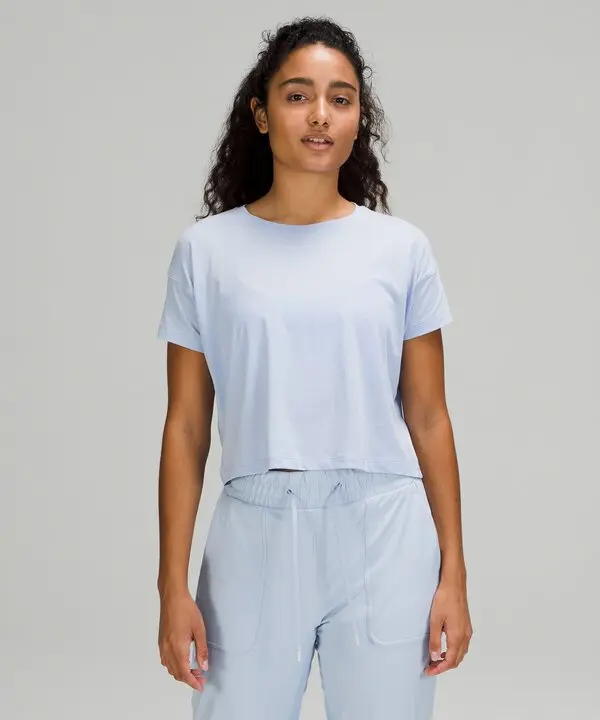 Lululemon Cates T-shirt