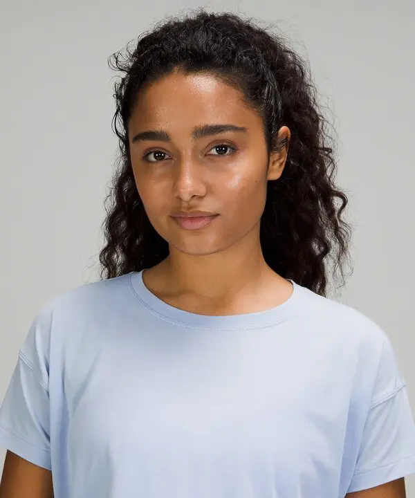 Lululemon Cates T-shirt