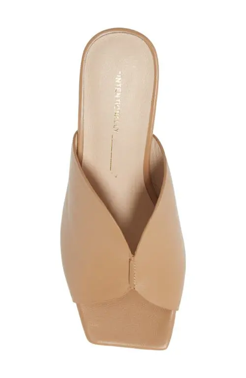 Intentionally Blank Kamika Sandal - Clay Leather