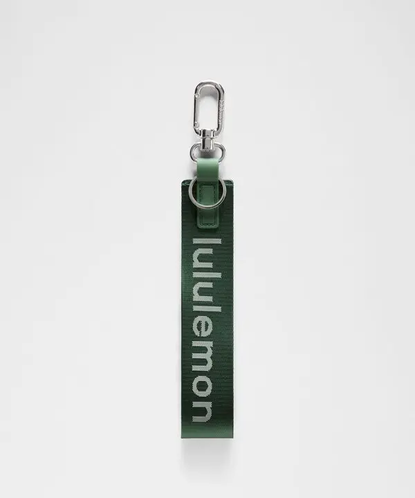 Lululemon Never Lost Keychain - Ivy Grove/light Ivory/silver
