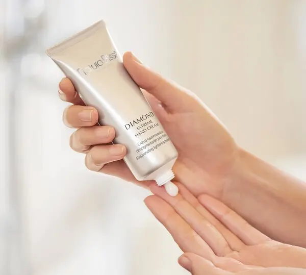 Natura Bissé Diamond Extreme Hand Cream