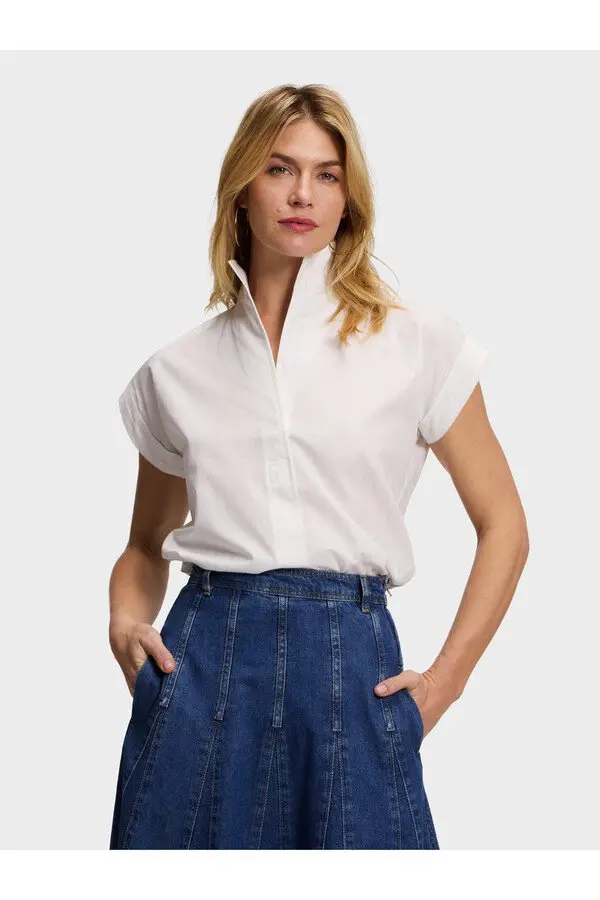 SARAH ALEXANDRA Cap Sleeve High Roller Shirt