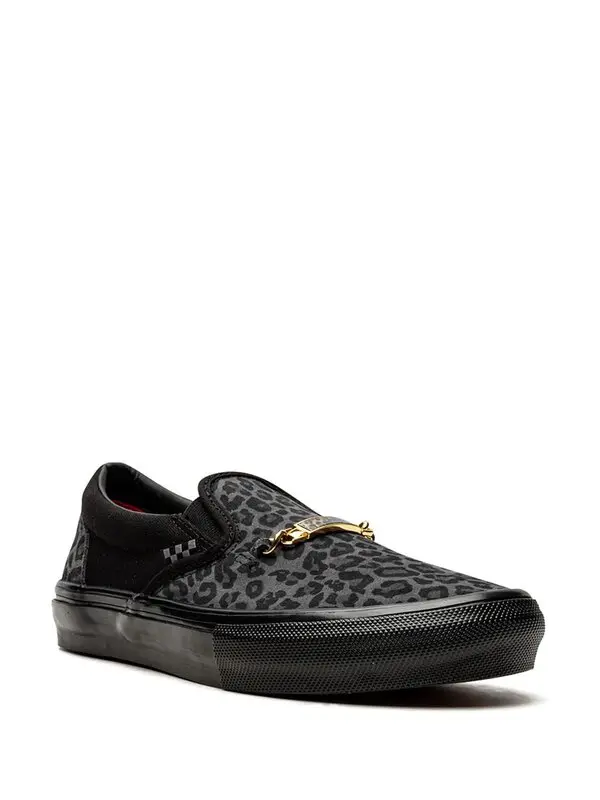 VANS X Cher Strauberry Skate Slip-on Sneakers - Black