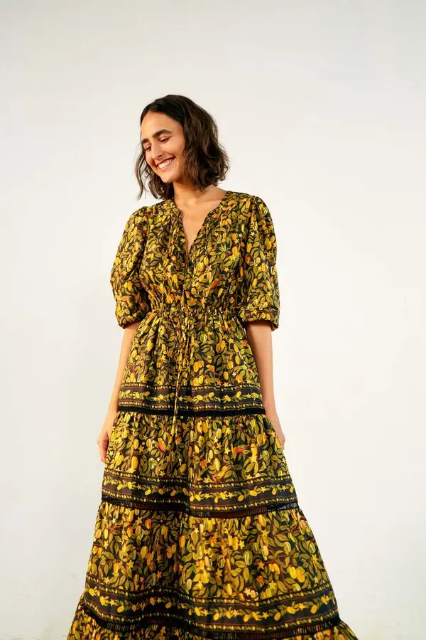 chinese dress ladies Reformation Starfruit Tie-Back Midi Dress Cream Floral Print Linen Siz –  Celebrity Owned main image 1