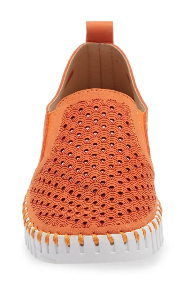 ILSE JACOBSEN Tulip Perforated Slip-on Sneaker - Camelia