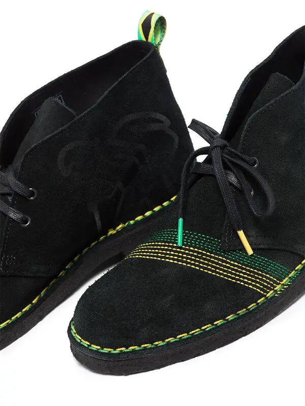 Clarks Jamaica Desert Boots - Black