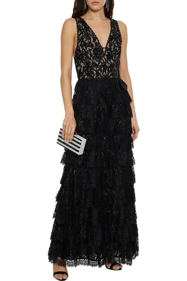 1920s fashion black dress Zapaka Women Sparkly Black Sequined 1920s Flapper Dress with 20s Accessories, Black / M main image 0