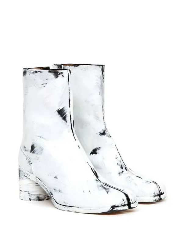 MAISON MARGIELA Tabi Bianchetto Ankle Boots