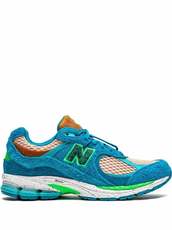 NEW BALANCE X Salehe Bembury 2002r Water Be The Guide Sneakers - Blue
